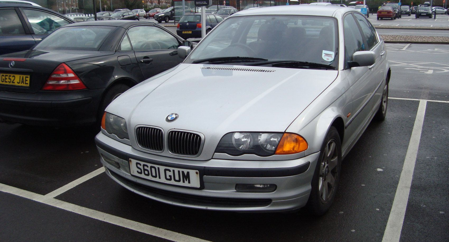 BMW 3 Series Sedan (E46) 320i (150 Hp)